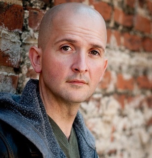 Simon Maxwell Interrogator